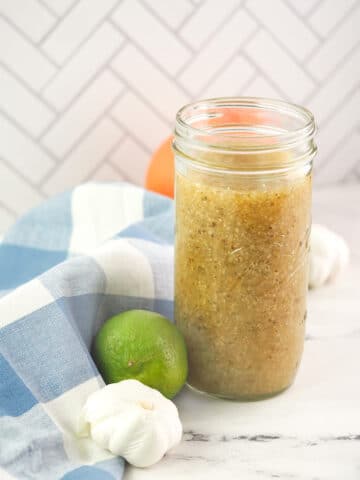 Cuban Mojo Criollo Marinade (Mojo Marinade) - Ole Blue Dog